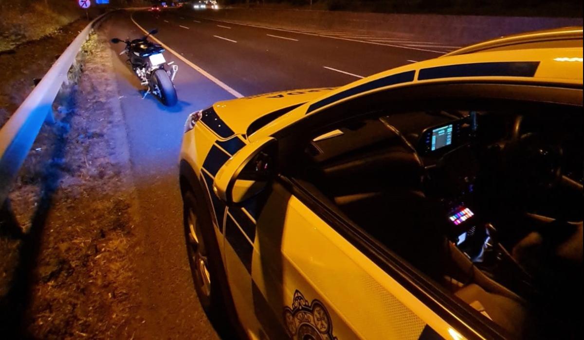 'Long walks in future': Gardaí seize motorcycle after high-speed chase ...