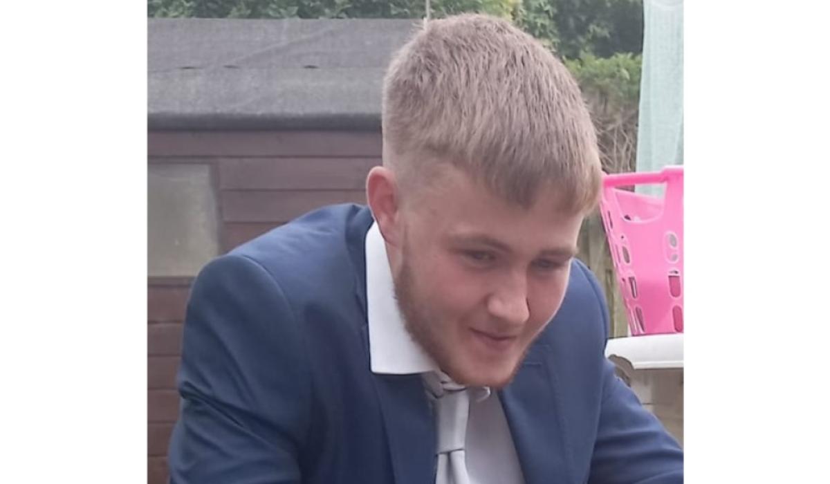 Have you seen Aaron? Gardaí search for man missing after getting on bus almost one week ago ...