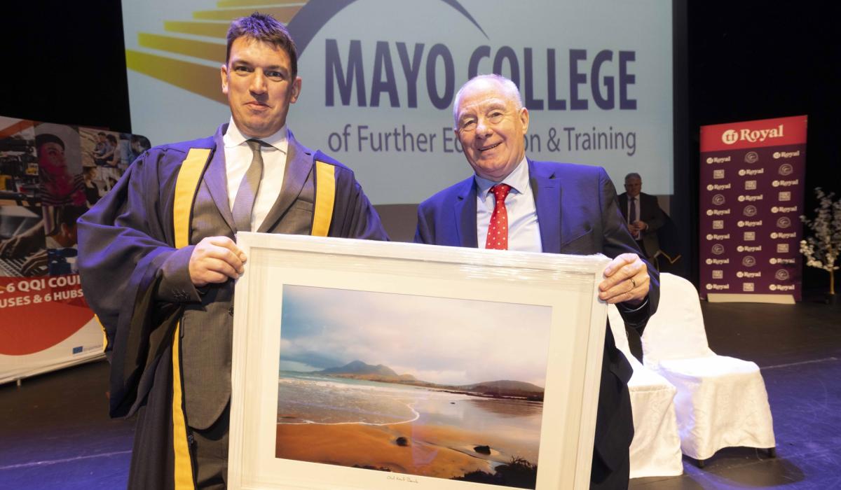 Ring joins graduates from Mayo College of FET for graduation ceremony ...